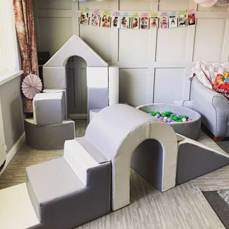 Arch – The Soft Play Company